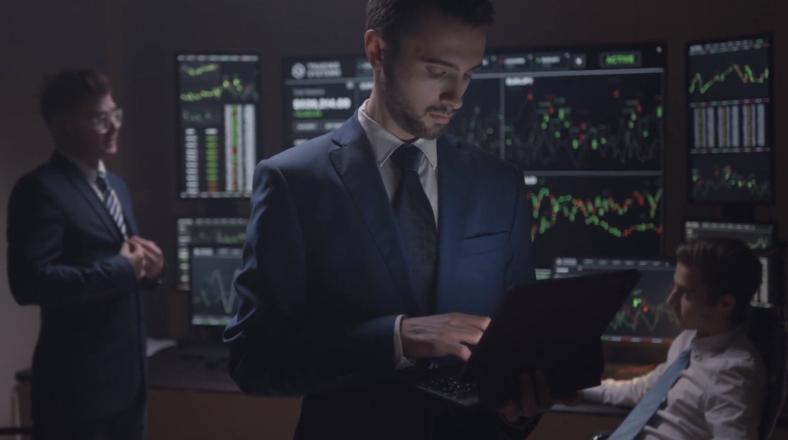 What are Vanilla ETFs? - Finance Bazaar